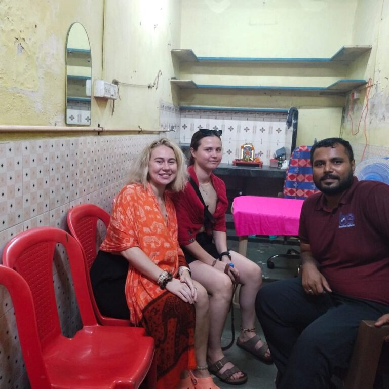 How to visit to Dharavi in Mumbai as a Foreigner - Boundless Explorism